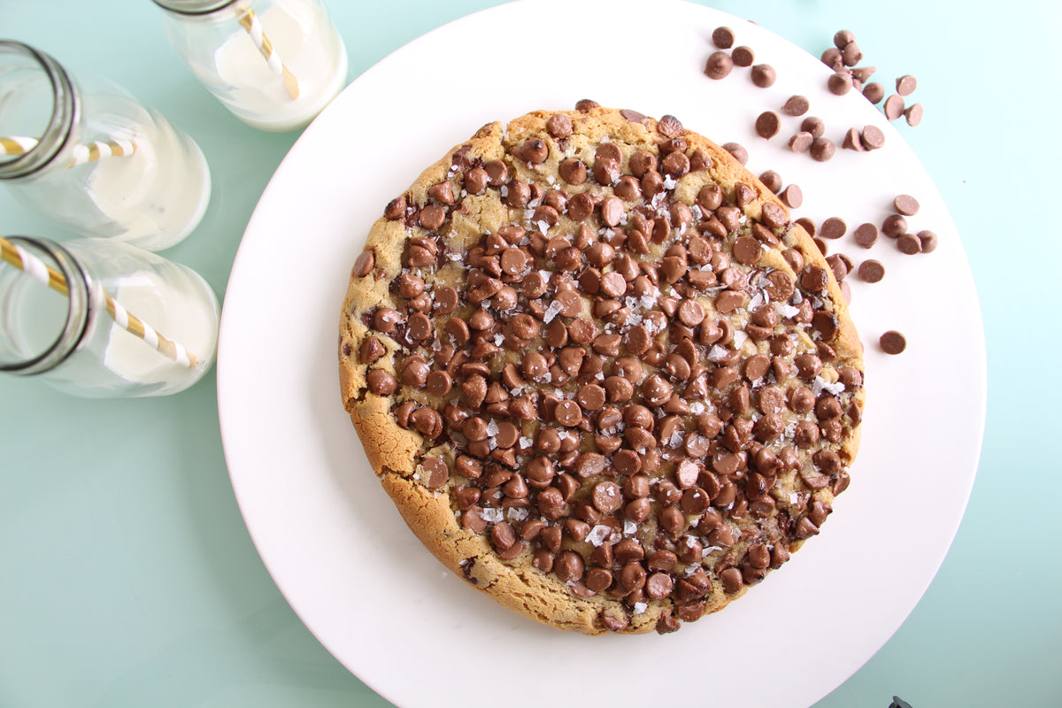 The 1 Kilo Cookie – The Baked Box